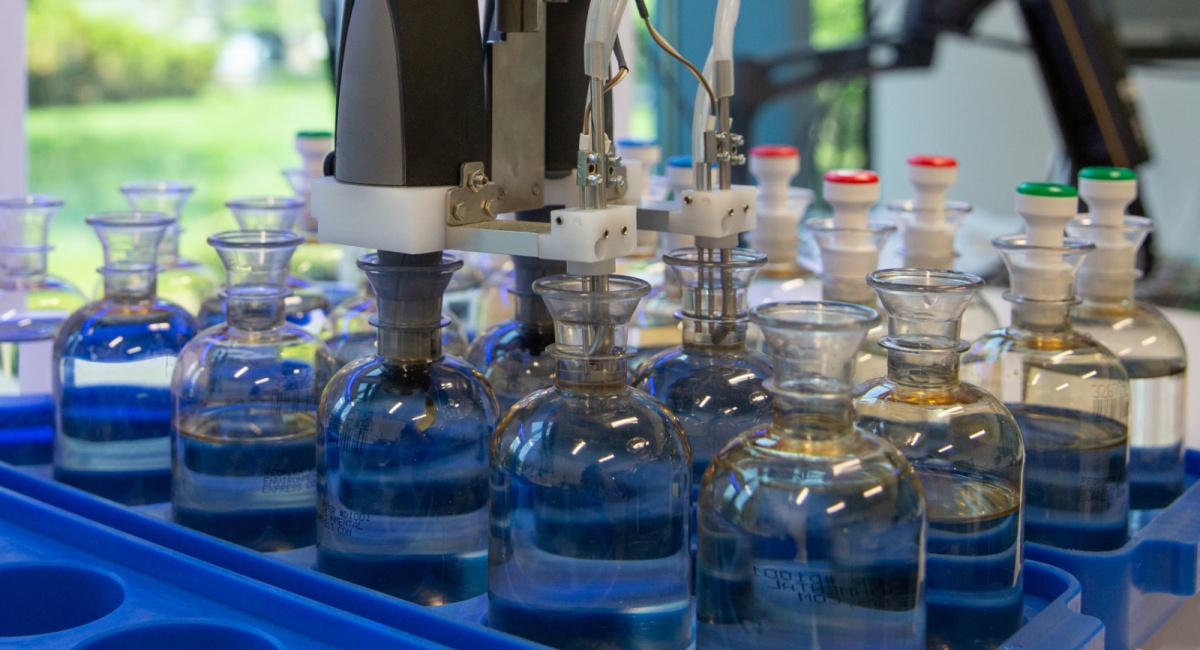 Automated Analyzers for Environmental Labs | SEAL Analytical