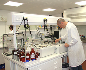 Ocean-going Lab - the Real Test of a Nutrient Analyzer | SEAL Analytical