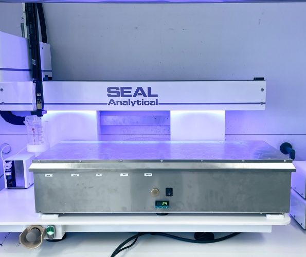 Soil Particle Distribution Robot | SEAL Analytical