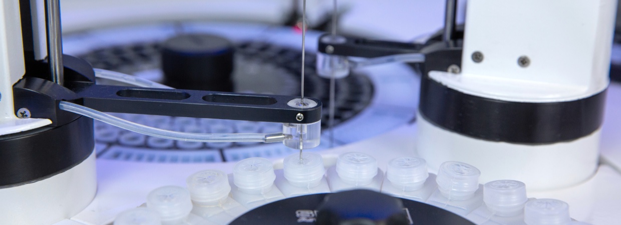 AQ700 Discrete Analyzer | SEAL Analytical