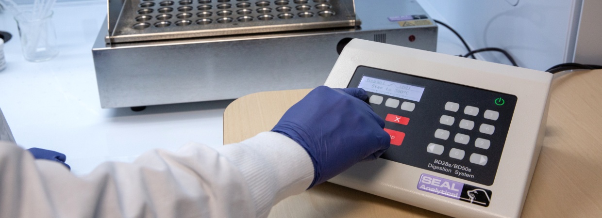 BD50 & BD28 Block Digestion Systems | SEAL Analytical